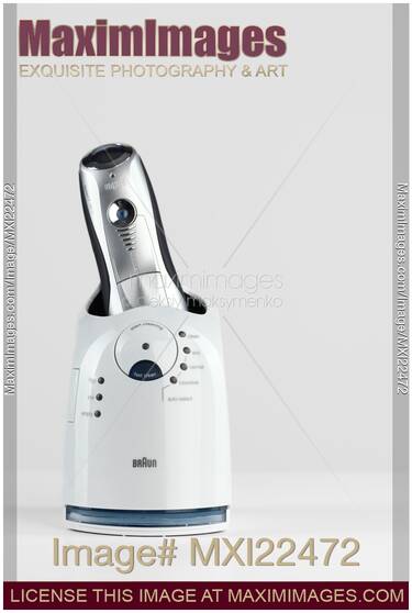 Photo of Electric Shaver with Self Cleaning System | Stock Image MXI22472
