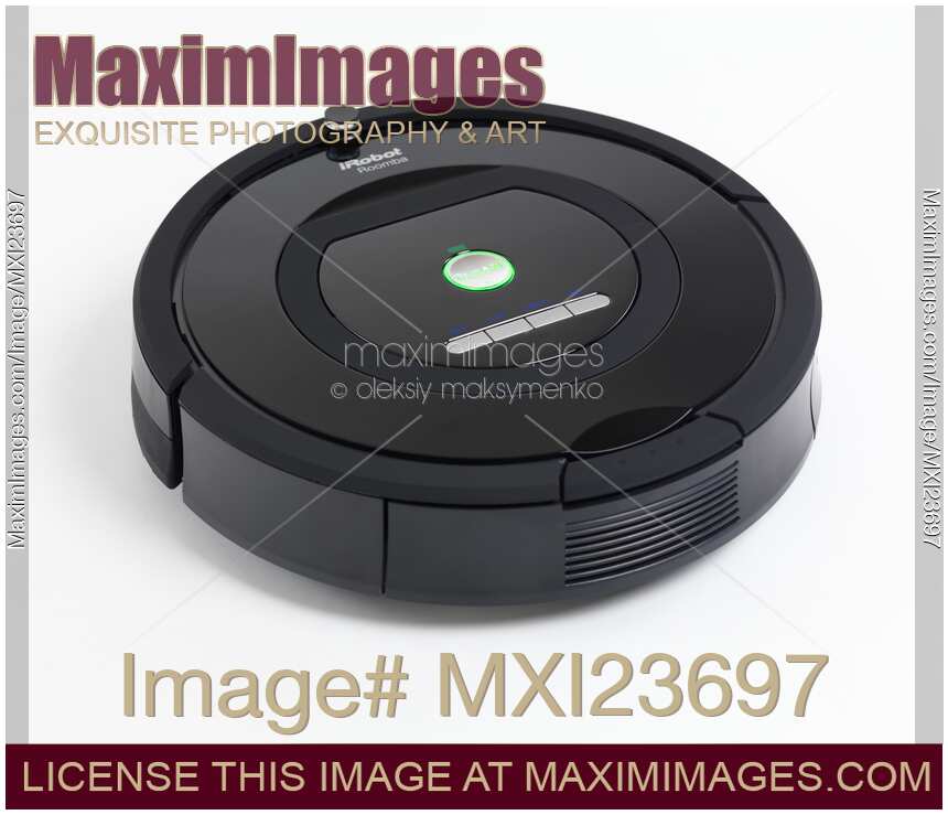 Photo of iRobot Roomba 770 Vacuum Cleaner | Stock Image MXI23697