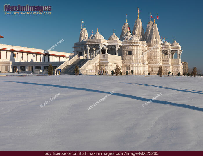 BAPS Shri Swaminarayan Mandir, Toronto Hindu Temple. Stock Photo MXI23265
