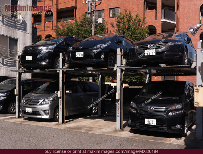Two-level parking lot in Tokyo. Stock Photo MXI26184