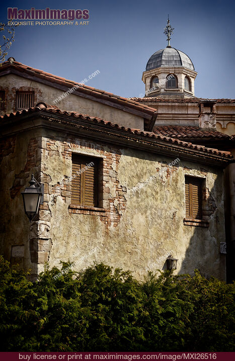 Old rustic Venetian houses. Stock Photo MXI26516