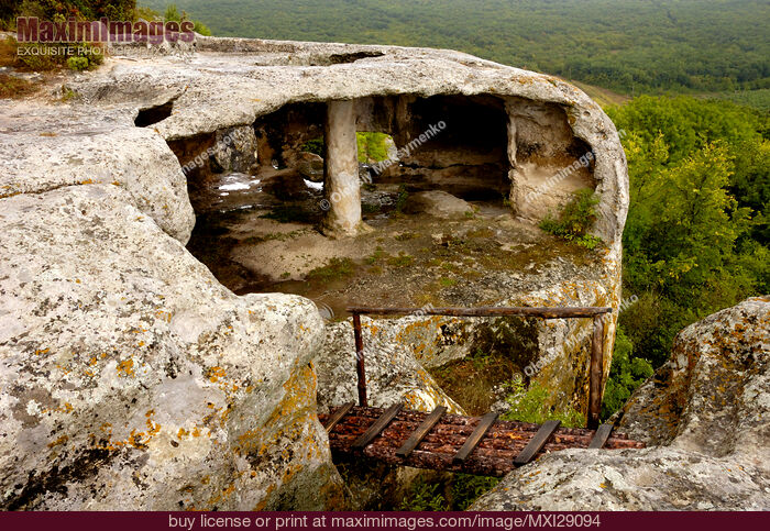 Ancient Dwelling Cut In Rock. Stock Photo MXI29094