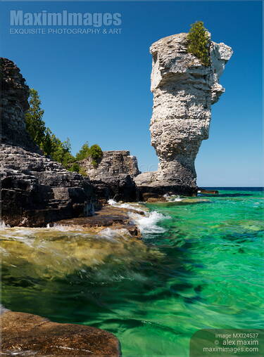 Photo of Flowerpot Island Ontario Canada | Stock Image MXI24537