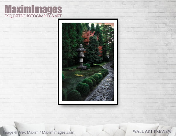 Art Print of Toro stone lantern Ishi-doro in the garden of Daitoku-ji ...
