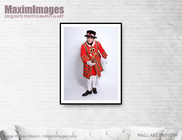 Art Print of Welcoming Beefeater, The Yeomen of the Guard | Wall Art # ...